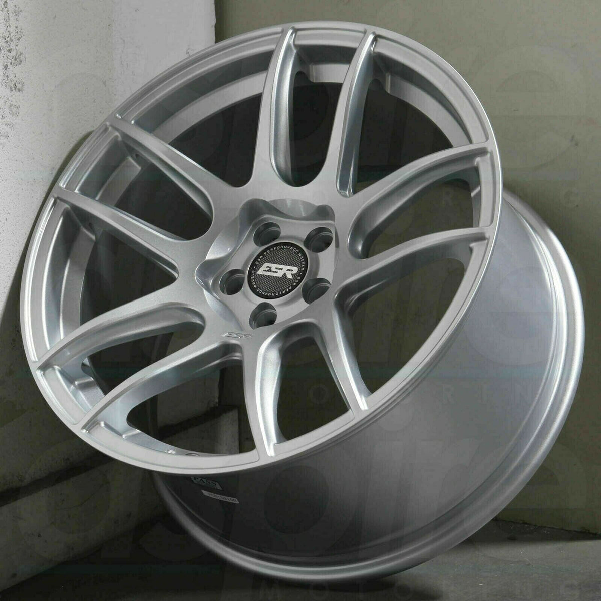 18x9.5 5x114.3 +22 ESR CS8 Wheels Hyper Silver 18 Inch Rims Set of 4 ...