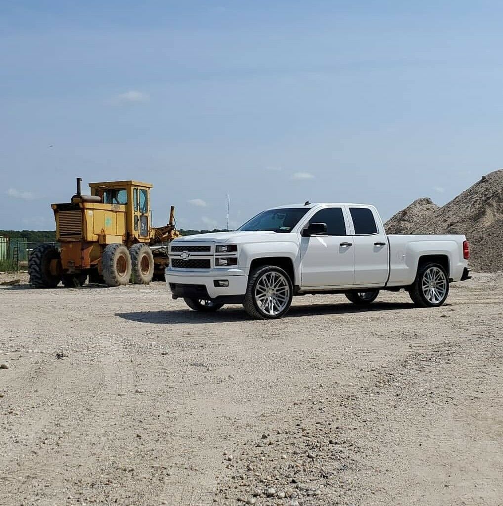 24" Wheels Silver Rims for Escalade Chevy Tahoe GMC Yukon Denali 24x10 ...