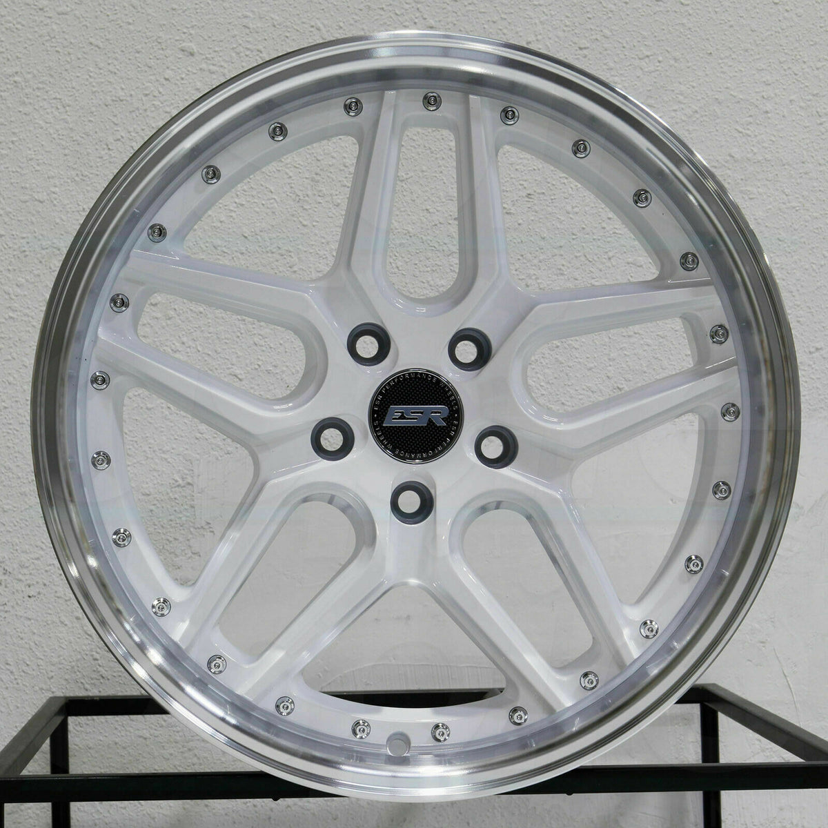 ESR CS15 Wheels 18x9.5 +22 5x114.3 Gloss White Machined Lip 18 Inch Ri ...